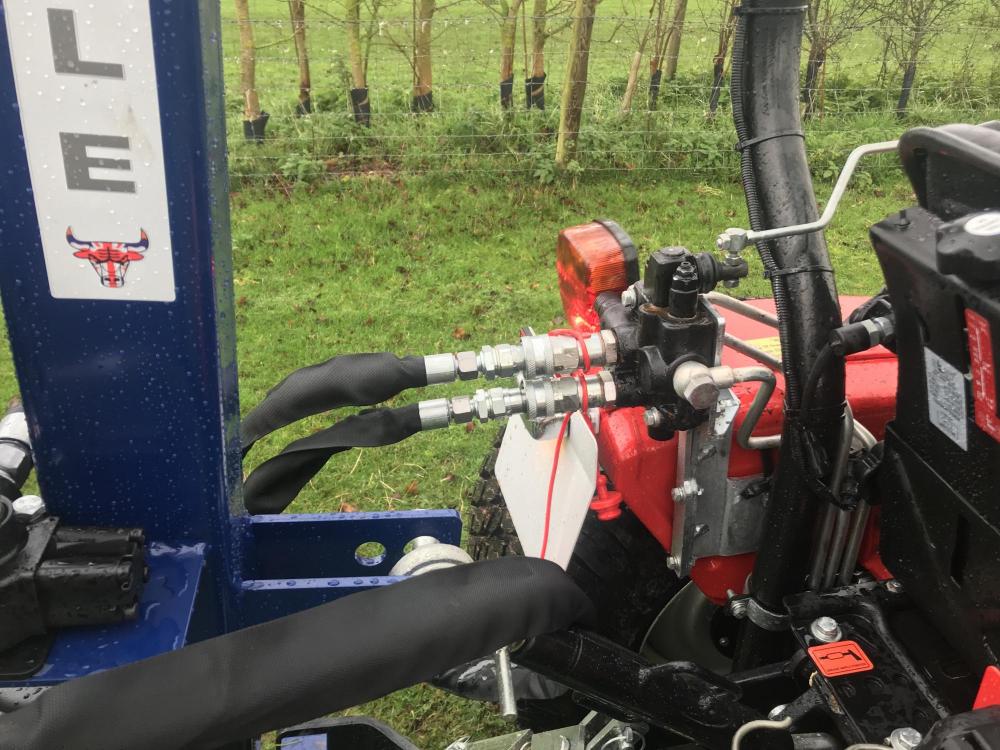 Oxdale Tractor Mounted Splitter TM400 for Sale - COWLING AGRICULTURE