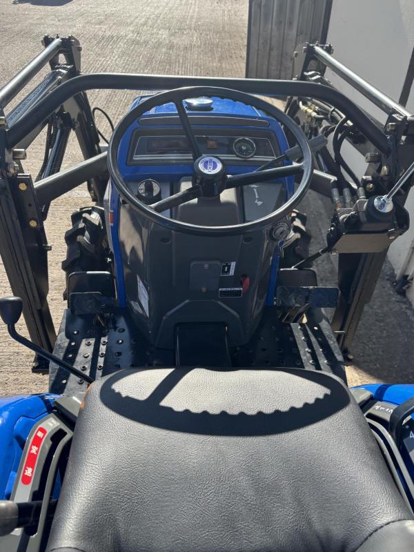 Iseki TM15 & Loader for Sale - COWLING AGRICULTURE